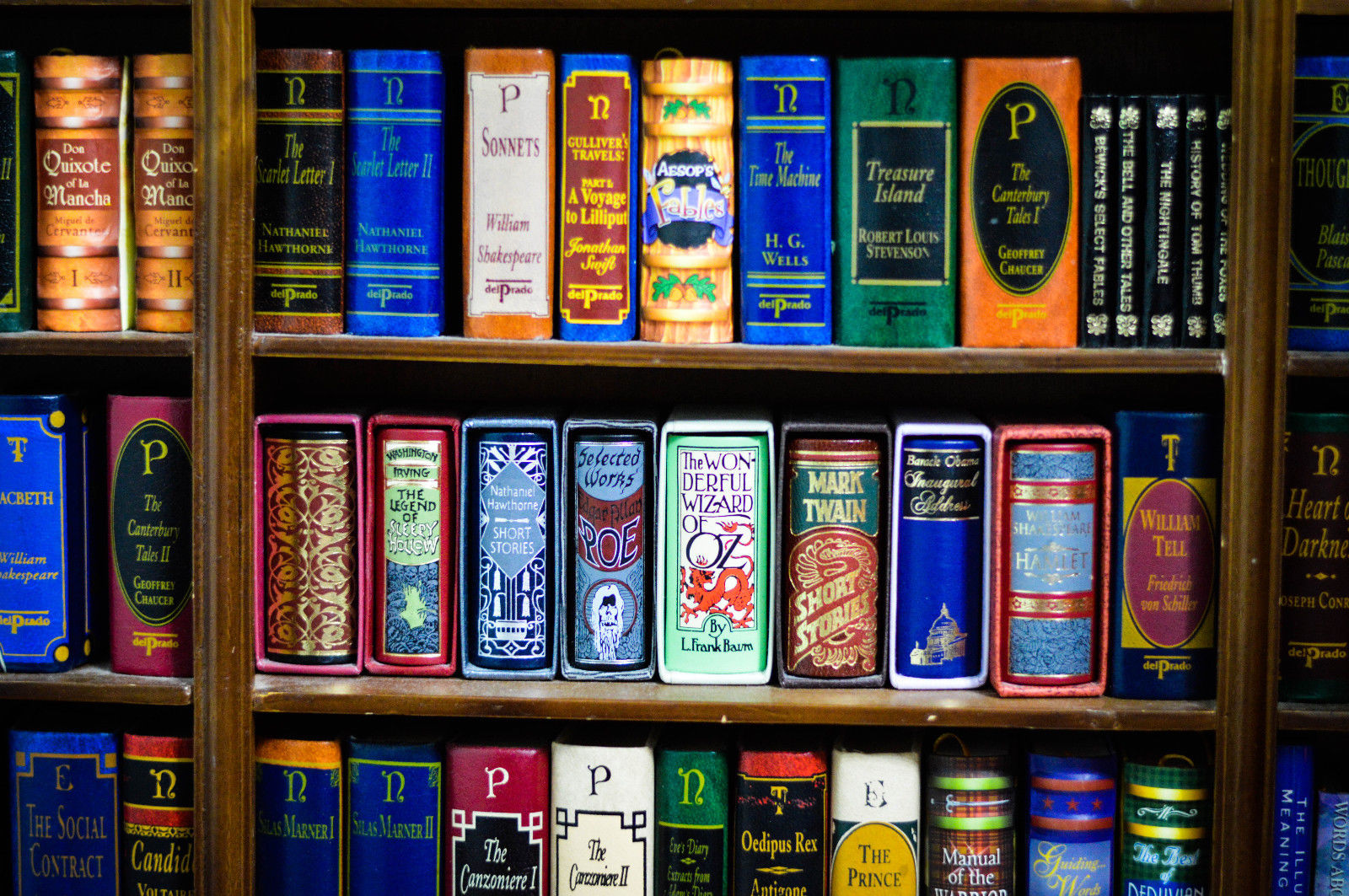 Miniature Books USA